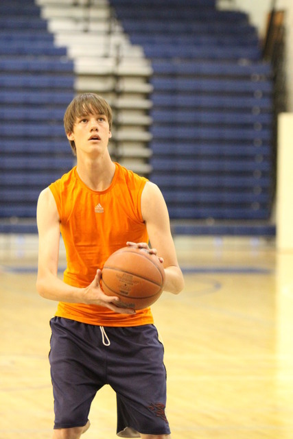 14-Year Old Basketball Star Courting Scholarship Offers - From Colleges ...